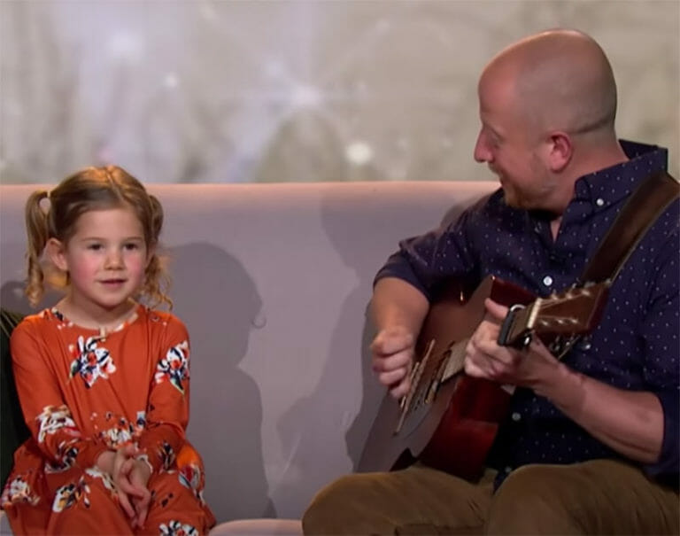 5-åring älskar Dolly Parton – golvar alla med idolens klassiker