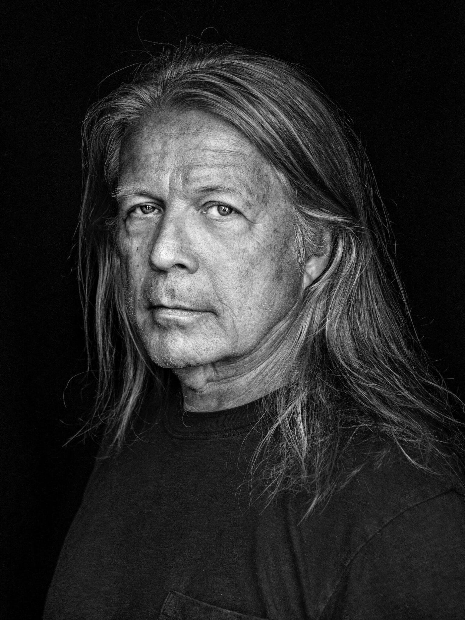 Allan Edwalls son Mattias har vuxit upp – så här ser han ut i dag