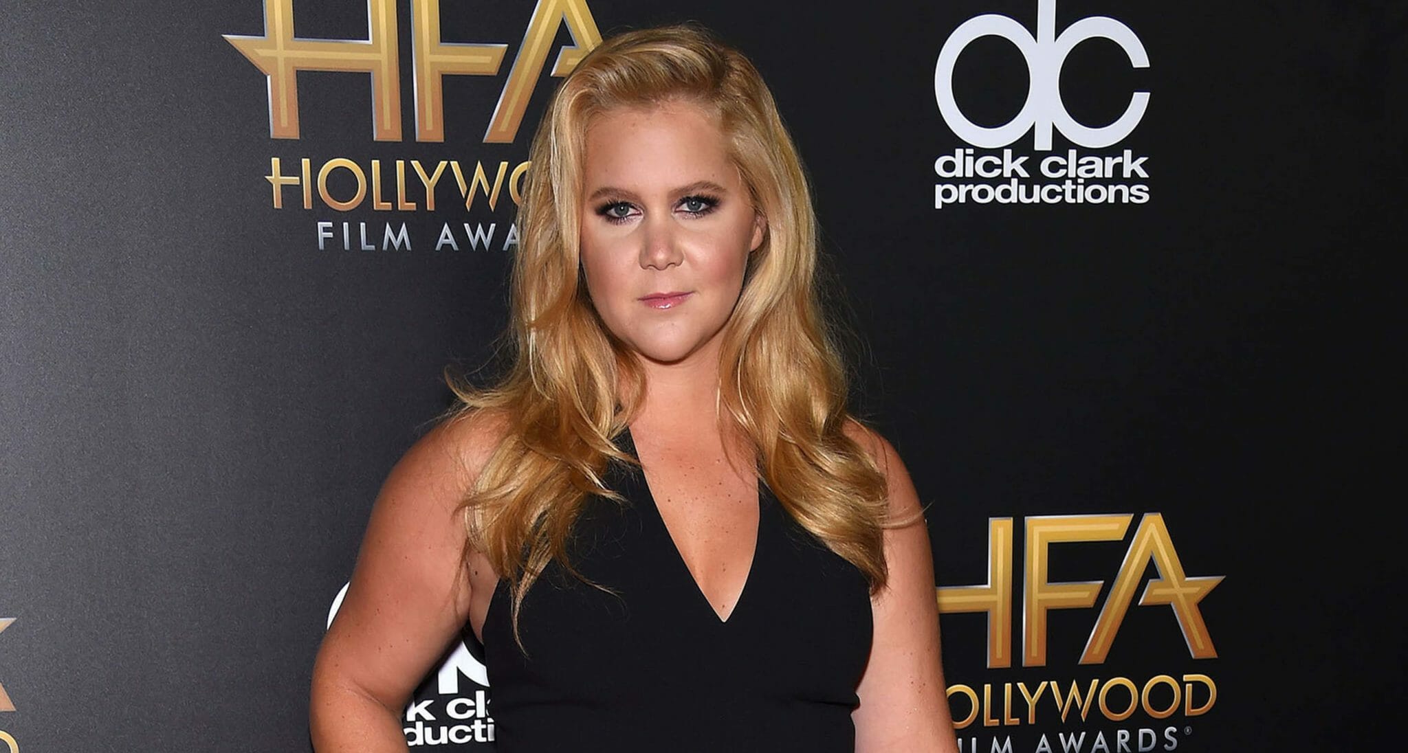 Amy Schumer posts no-makeup selfie, inspires women to embrace a ...